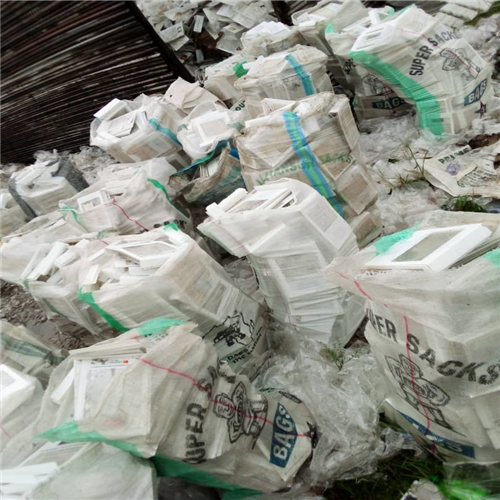 Exporting Acrylic Scrap of 90 MT