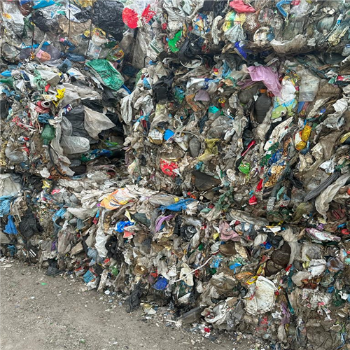 Exporting : Mixed Plastics from Romania