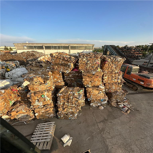 Huge Tons of OCC Scrap Available for Sale from Italy to International ...