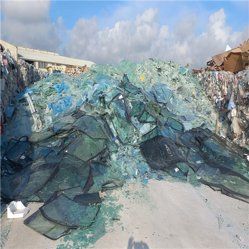 250 Tons of Mixed Flat Glass Scrap Available for Sale from Malta to the ...